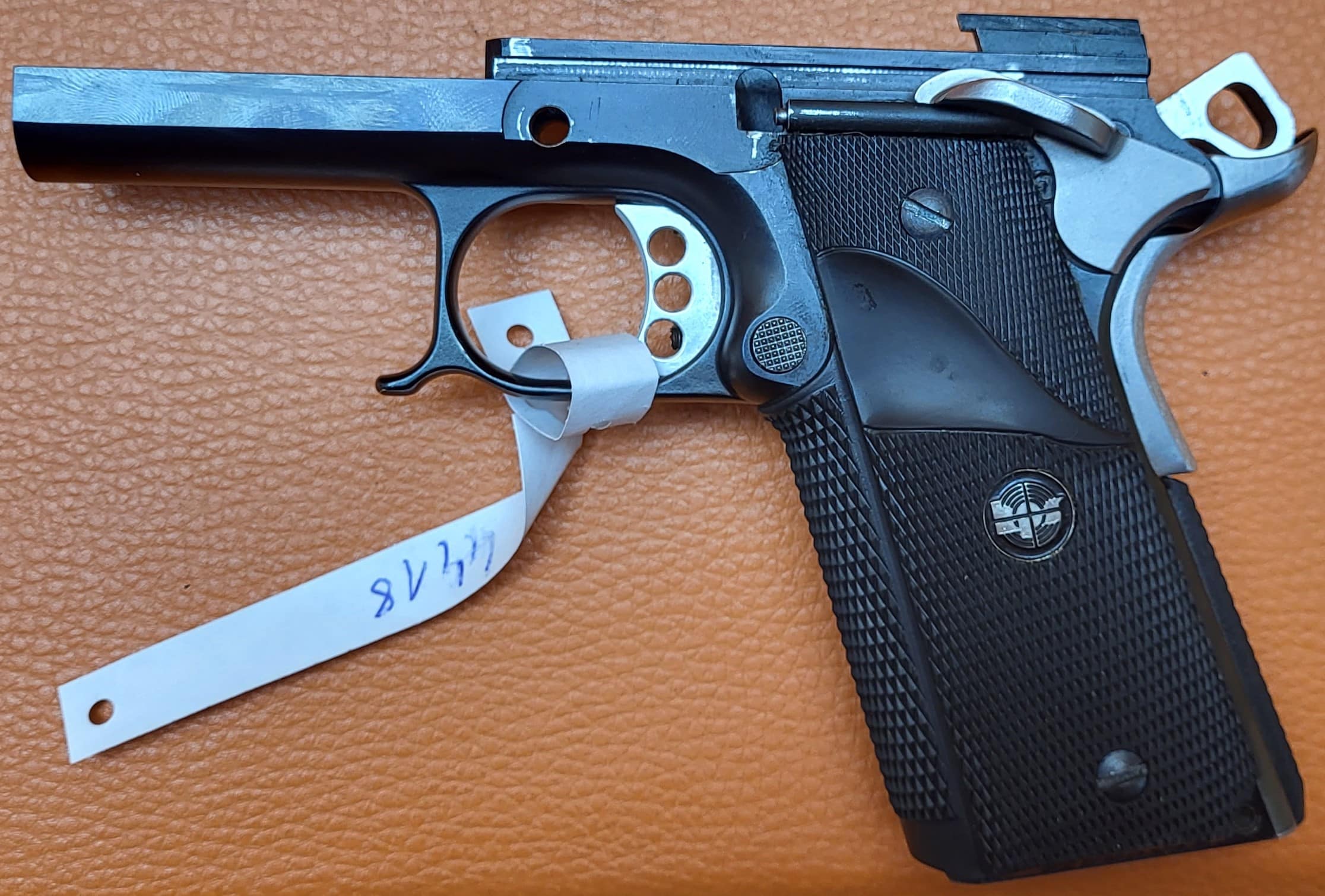 Online-Waffen-MV Wysluch GmbH – Griffstück KPS Omega Match